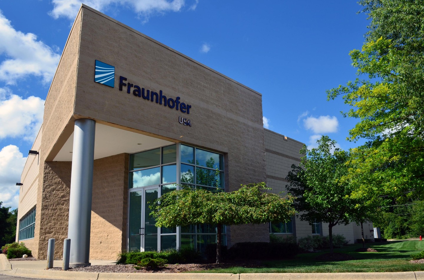 Fraunhofer CLA & CCD